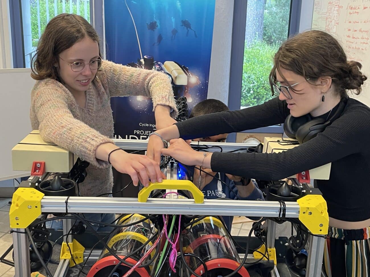 Underwater Engineering Project: heading for the abyss - MINES PARIS - PSL